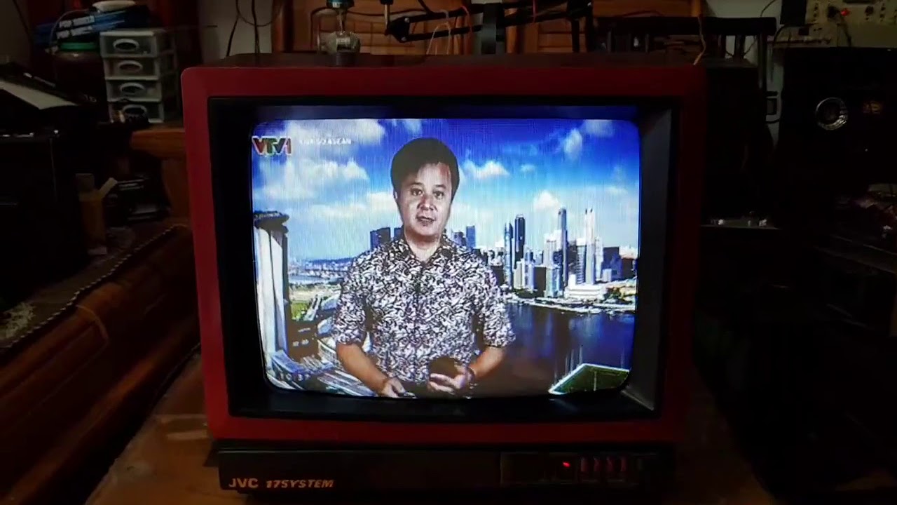 Tivi cổ JVC-140 máy còn zin vỏ đỏ DNT Schannel - YouTube