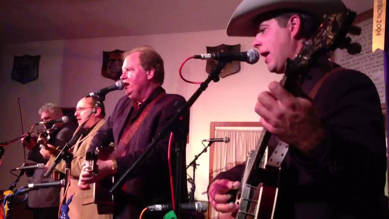 Josh McMurray on banjo w/ Charlie Sizemore - YouTube