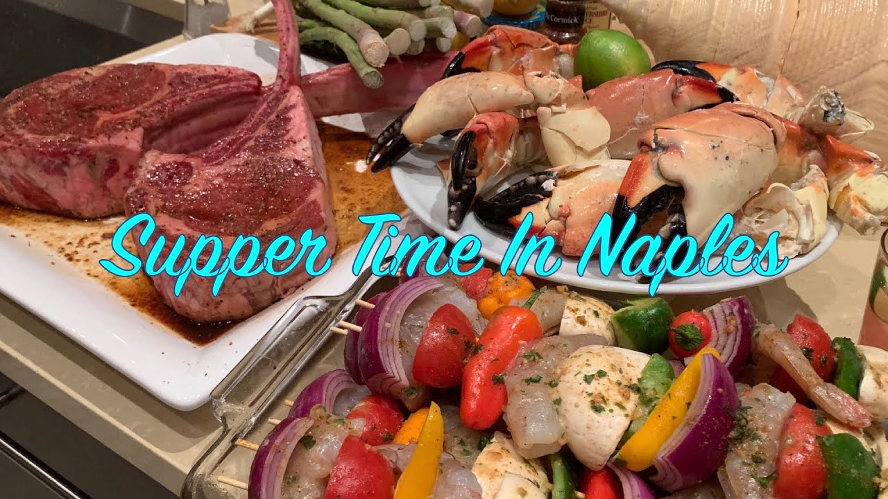 Supper Time In Naples - YouTube