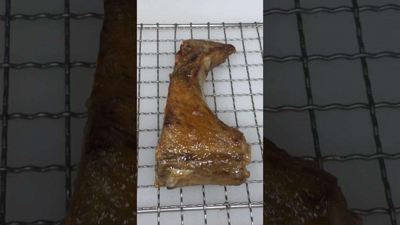 “Grilled Southern Bluefin Tuna Head from Japan”. - YouTube