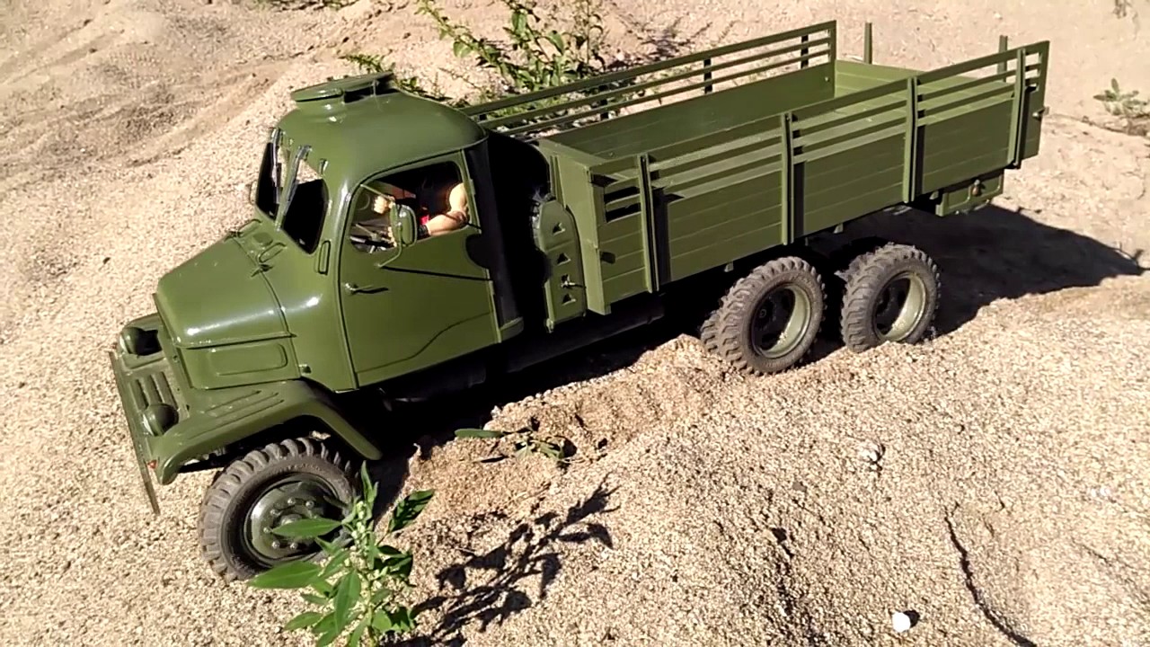 RC model Praga V3s - sand test 2 - YouTube