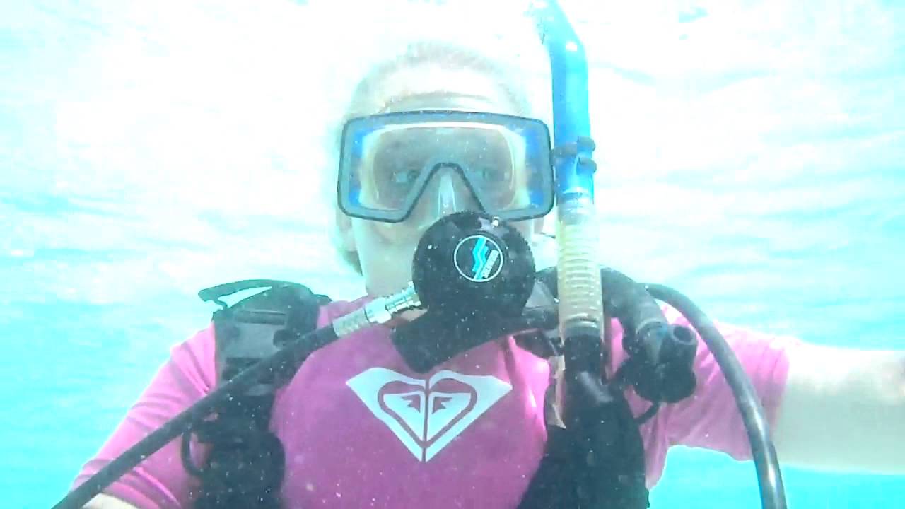 Morgans first dive - YouTube