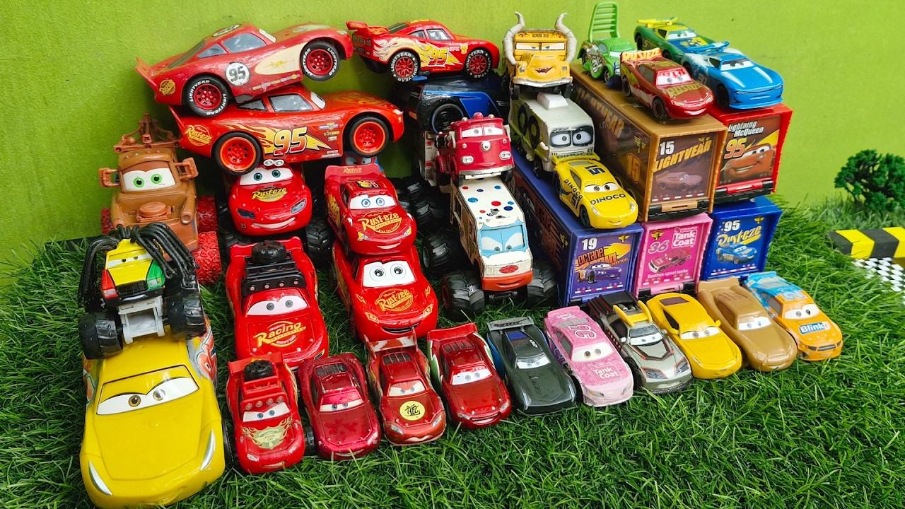 Disney Pixar Cars Unboxing Review | Lightning McQueen, Tow Mater, Doc ...