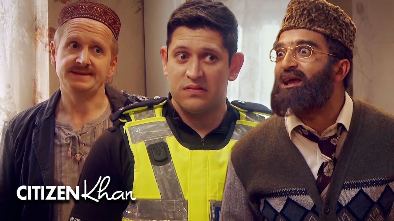 Mr Khan Knows Moeen Ali?! | Citizen Khan | BBC Comedy Greats - YouTube