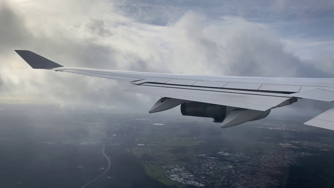 LH447 DEN - FRA Boeing 747-400 - YouTube