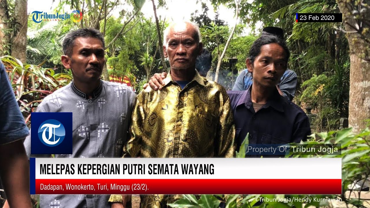 Pemakaman Yasinta Bunga, Anak Tunggal Korban Susur Sungai Sempor - YouTube