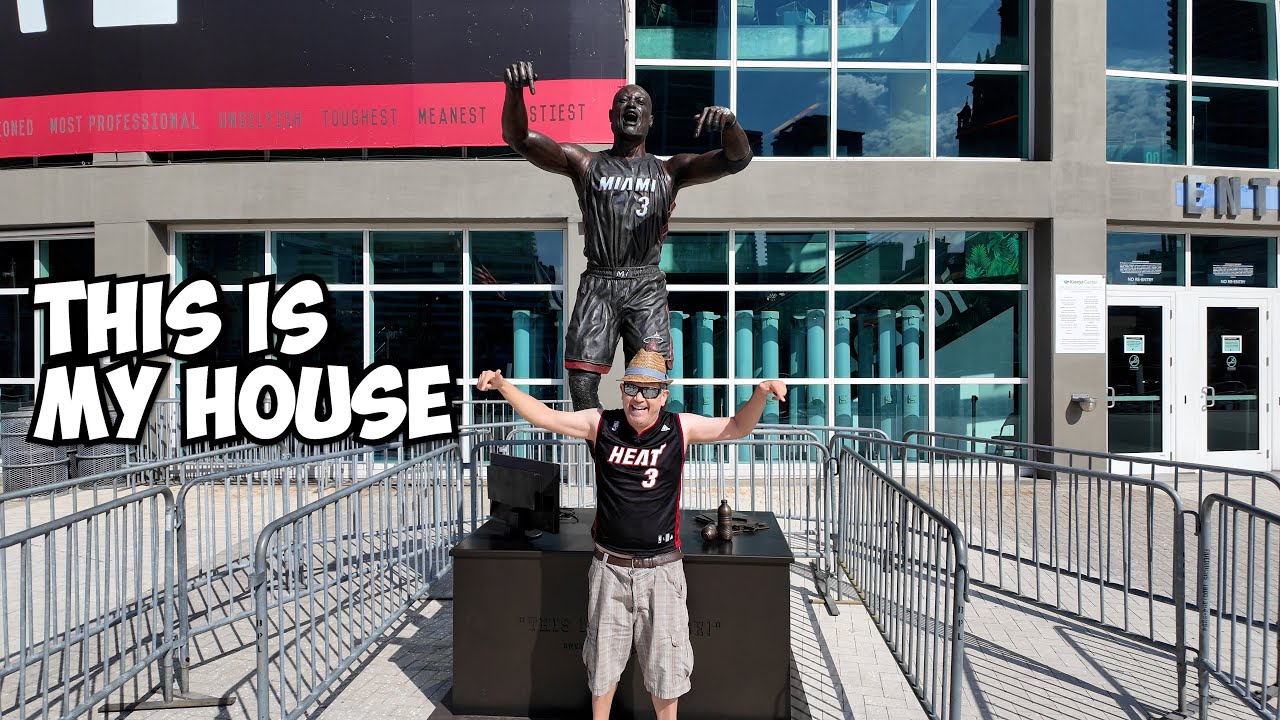 What Does Dwyane Wade's Statue REALLY Look Like? - YouTube