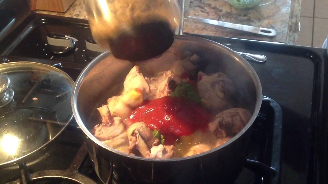 How to make Puerto Rican Dish Pollo Guisado (Chicken Stew) - YouTube