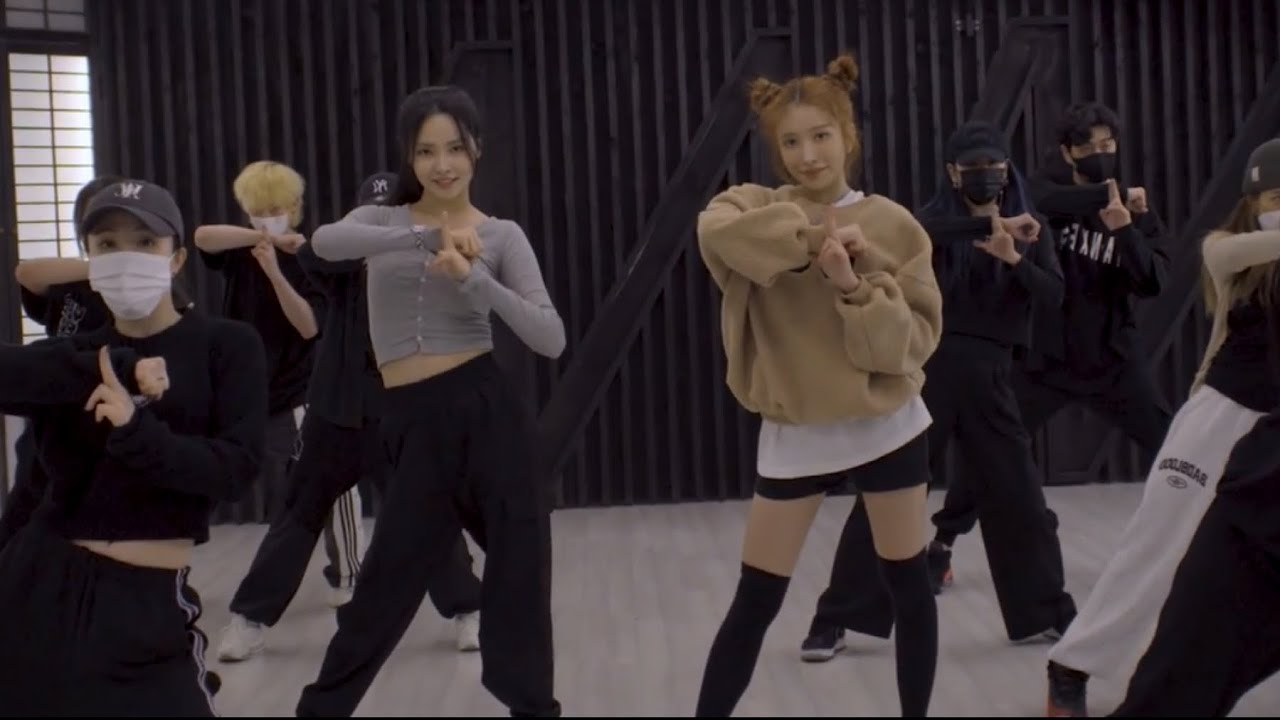 lilli lilli - BARCODE Dance Practice Mirrored - YouTube