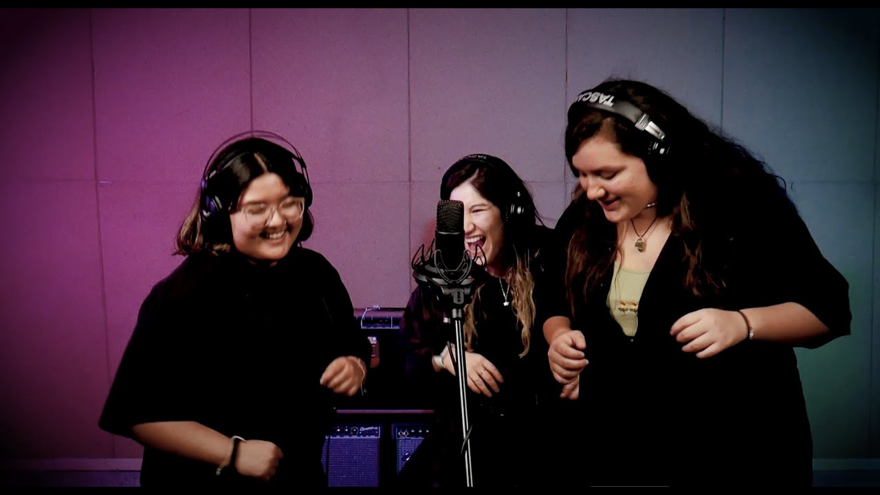 COVER - CAMINANDO CON MARIA - YouTube