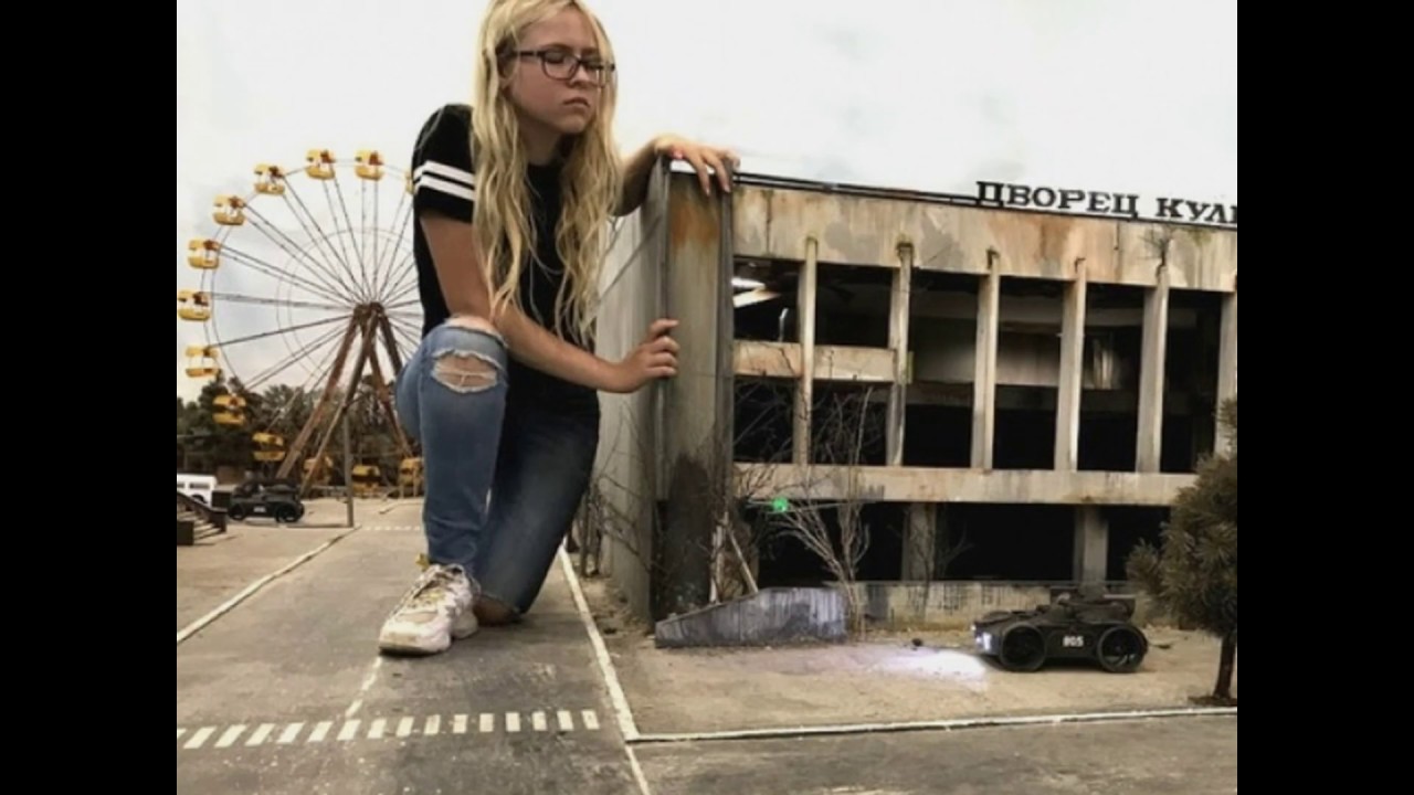 FIRST WORLD GAME (REMOTE REALITY) - YouTube