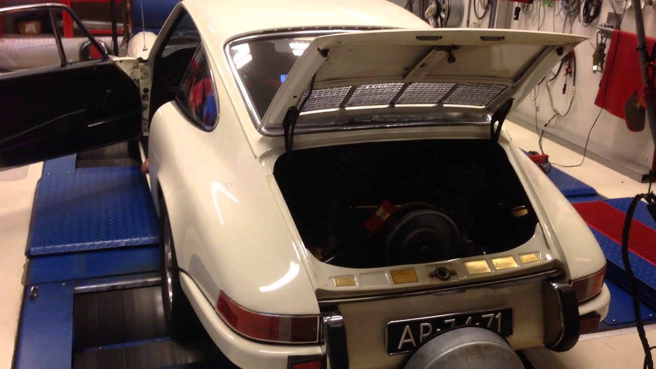Tuned 1970 Porsche 911 - YouTube