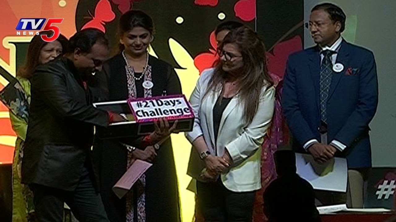 Hrithik Roshan's Mother Pinky Roshan Attends Million Moms Event ...