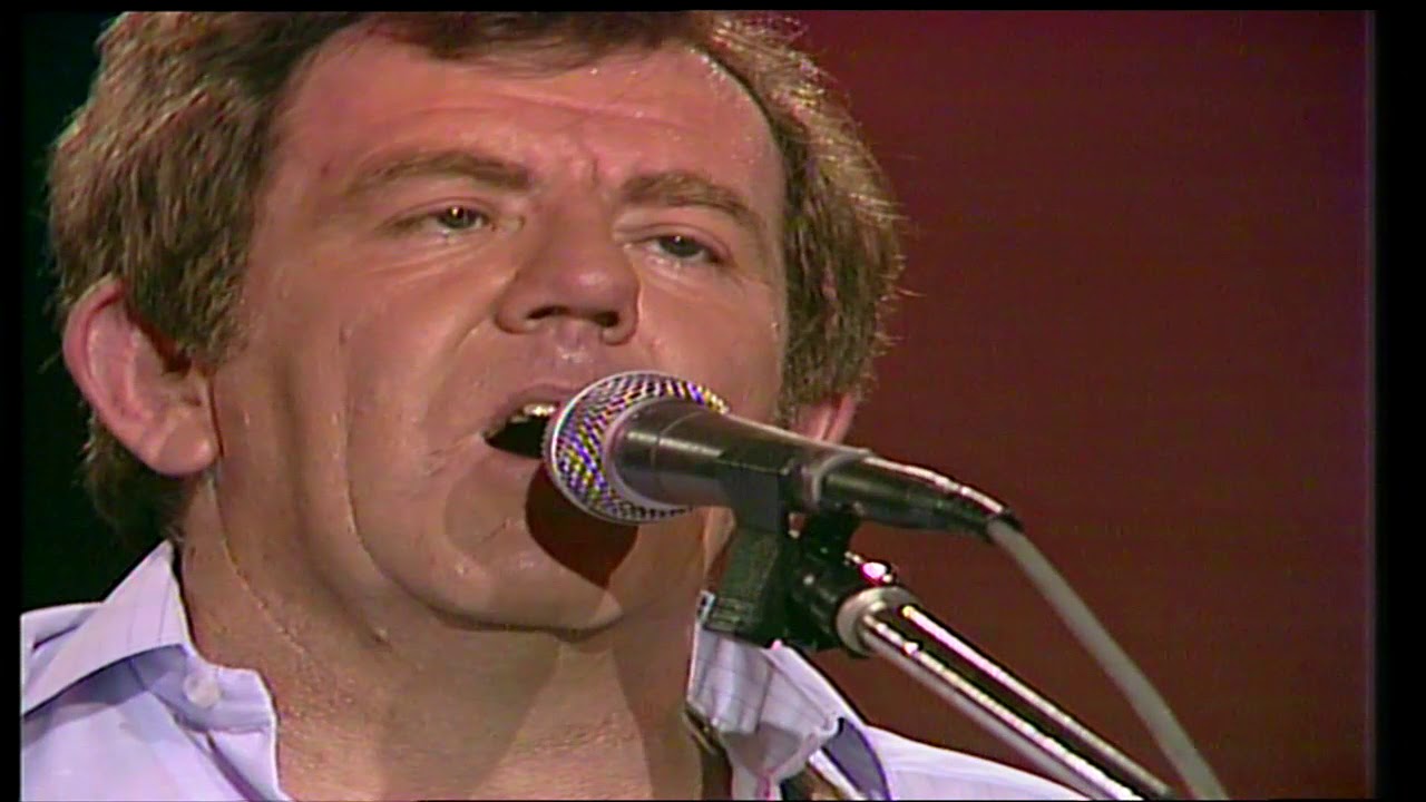 Paddy Reilly - Deportees (Live at the National Stadium, Dublin, 1983 ...