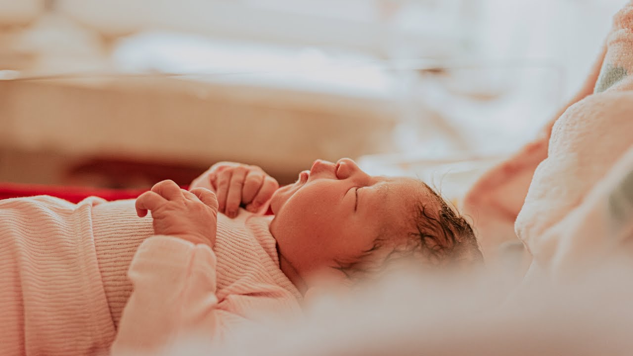 O Nascer de Alícia | Foto e Vídeo de Parto - YouTube