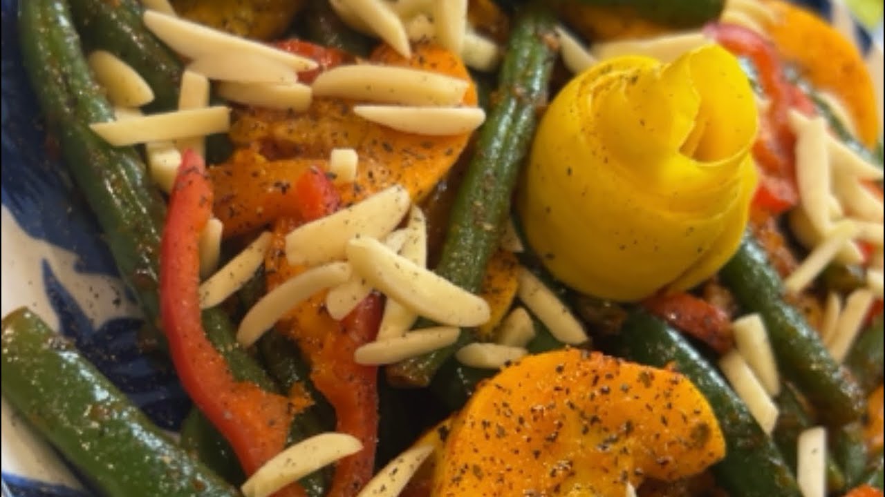 Blue is LIVE in the Kitchen - YouTube