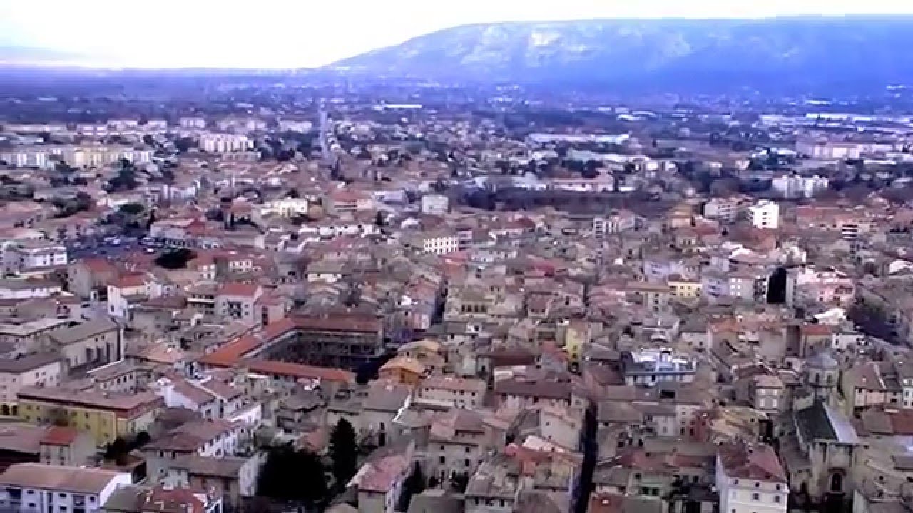 Cavaillon (France-paca) - YouTube