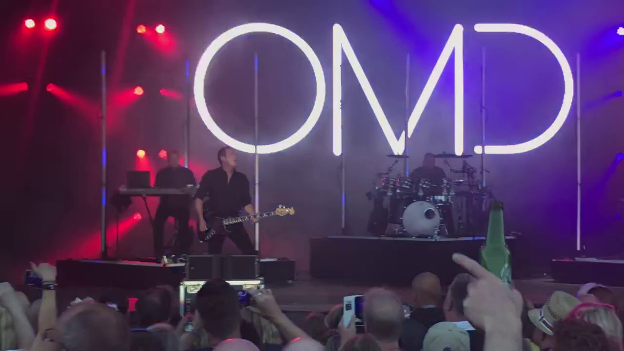 OMD Electricity 1976 — Let’s Rock Norwich 2018 Closing song 🙌 - YouTube