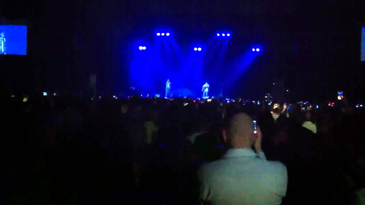Ben Saunders - Use Somebody live @ R&B Valentine. 13 februari. Heineken ...