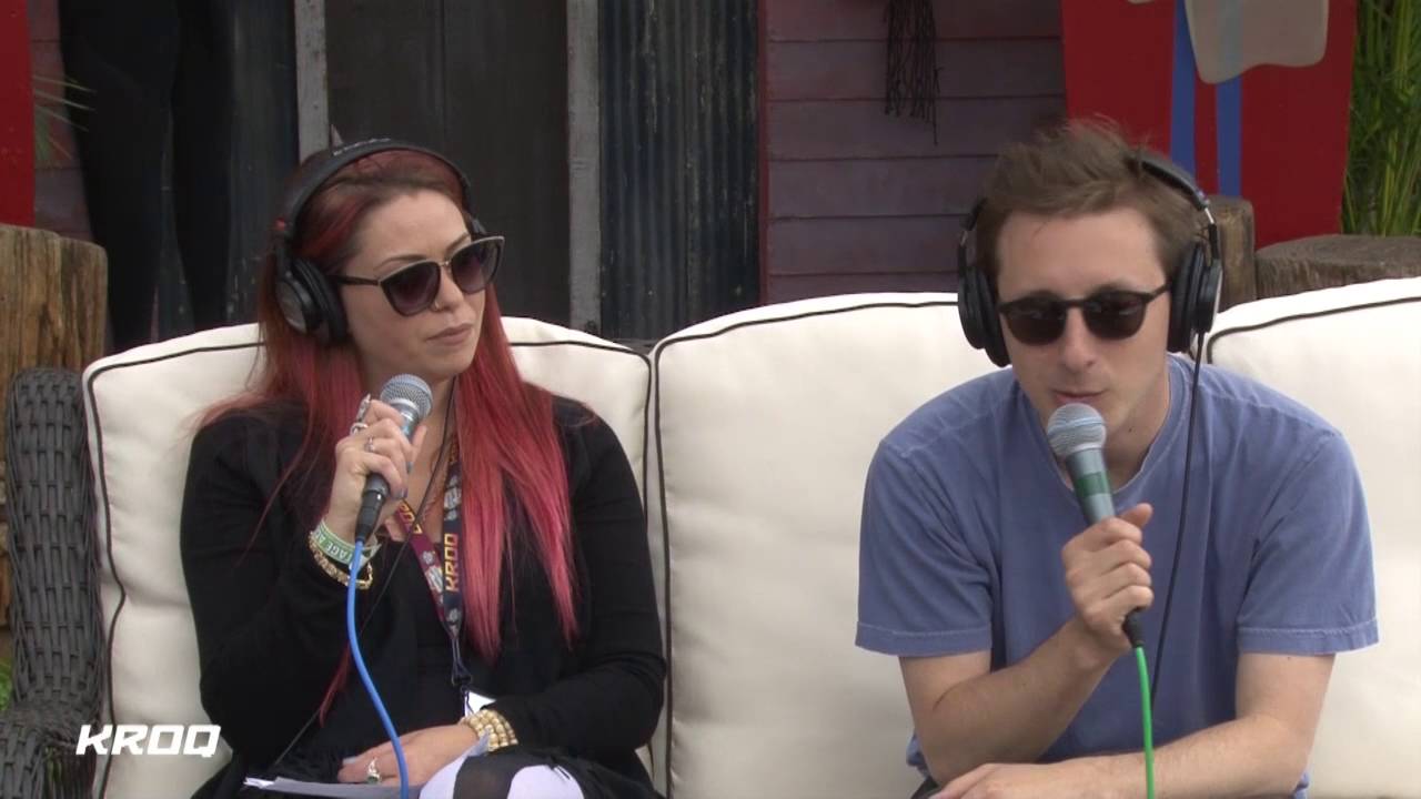 Megan Holiday Interviews Bear Hands at Weenie Roast 2016 - YouTube