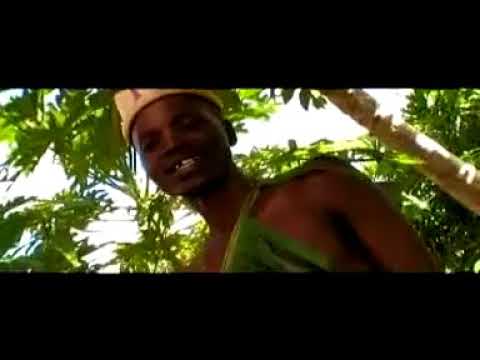 MAITRA REFAMO /// KAOSAKOSA [ CLIP GASY ] - YouTube
