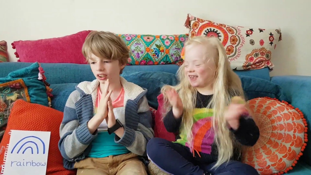Makaton Sign of the Week - Rainbow 🌈 - YouTube