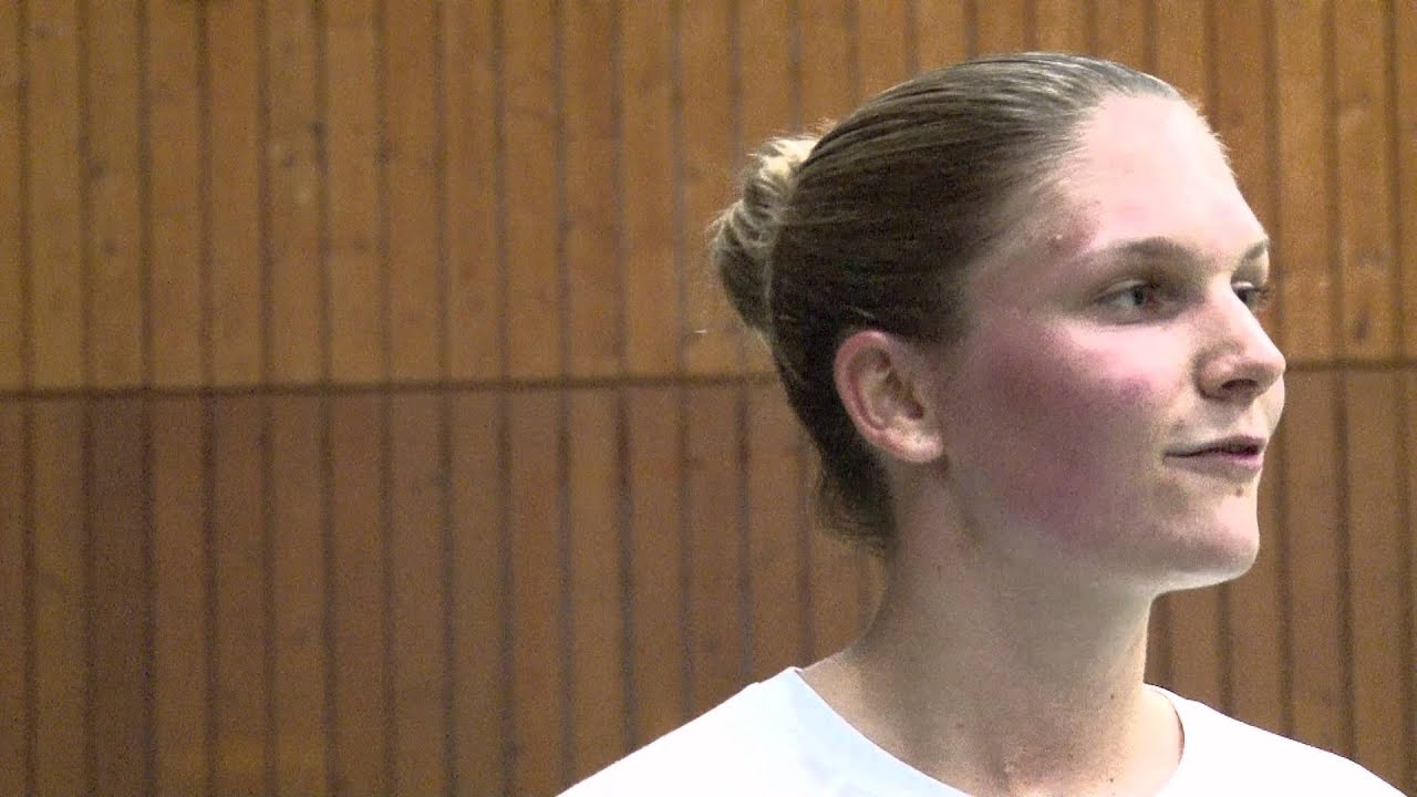 TVZ Frauen - Die Neuen: Stephanie Rosen - YouTube