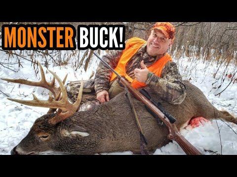 BIG BUCK Rifle Deer Hunting! - YouTube