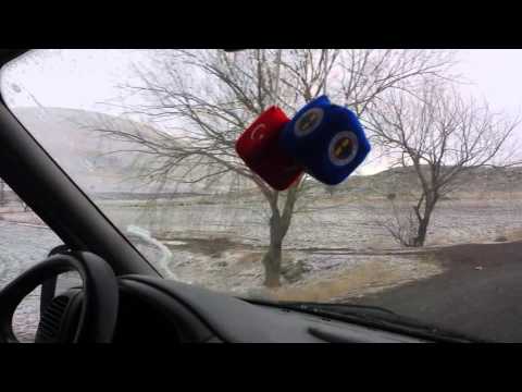 Yüce Dağdan aşan yollar bizim bizimdir oy