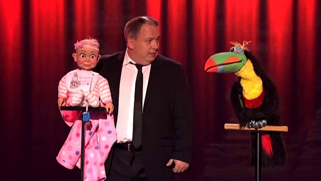 Australia's Got Talent 2013 | Finals | Darren Carr Brings Out Another ...