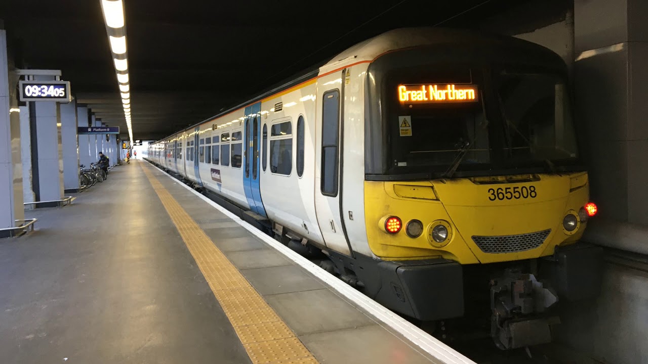 Great Northern Class 365 EMU Networker Motors 2 - YouTube