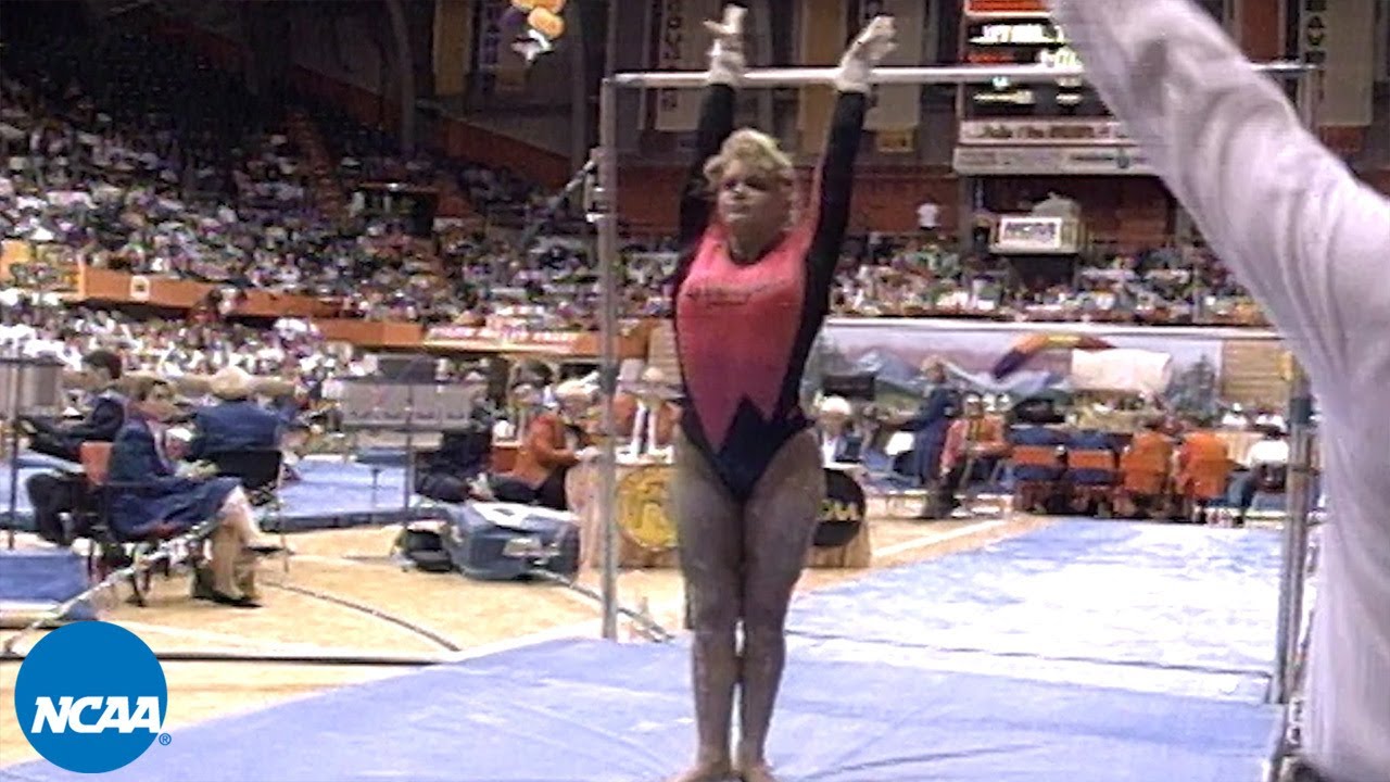 Lori Strong Perfect 10 bar routine at 1993 NCAA Super Six - YouTube