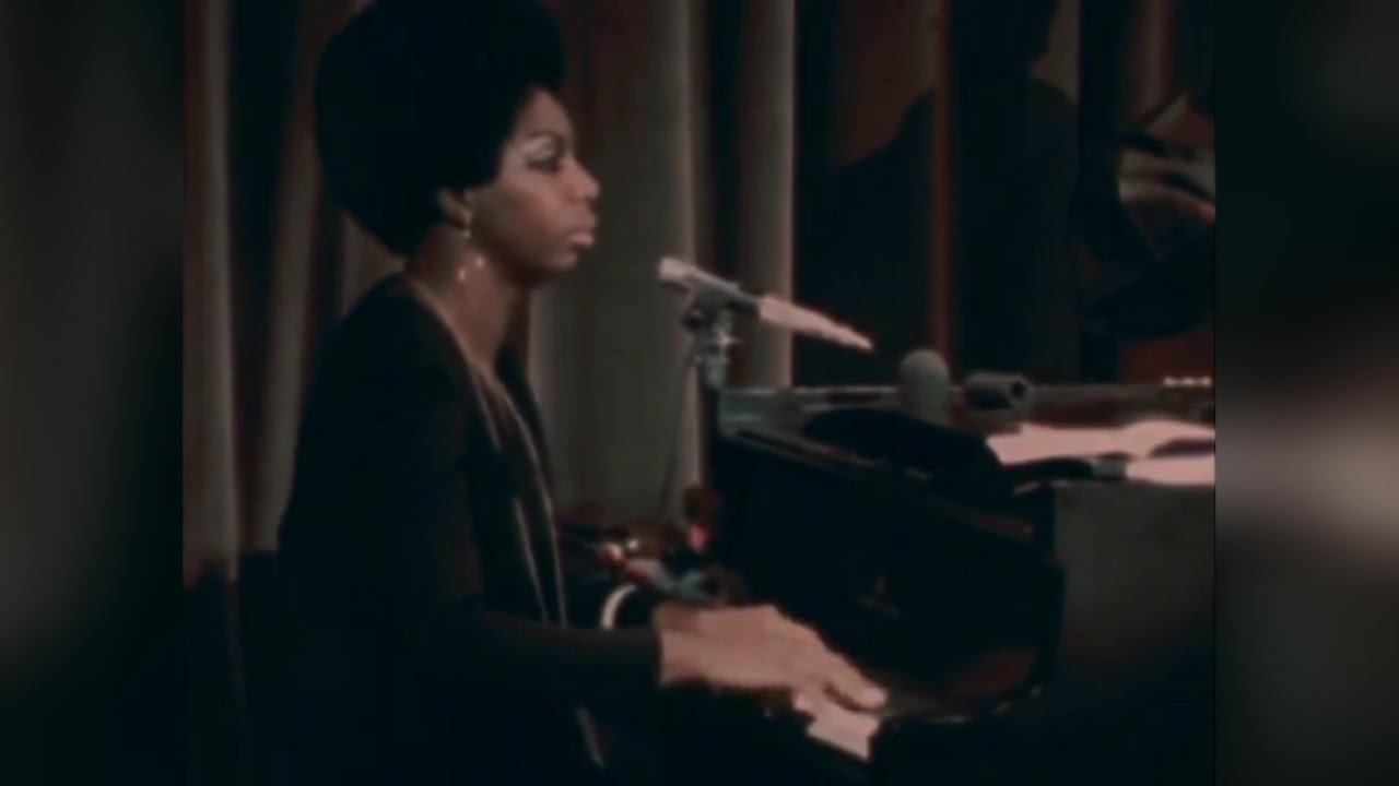 Nina Simone: Live at UMass Amherst — October 4th, 1969 - YouTube
