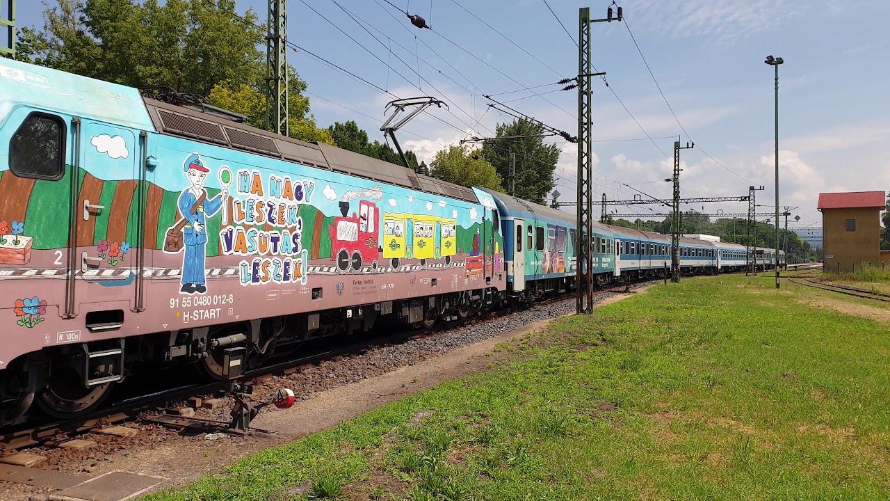 Balaton Expressz indul Keszthelyről - YouTube