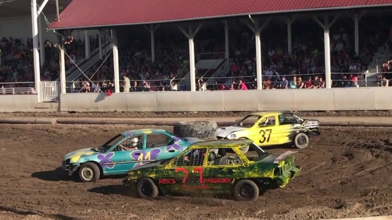 Figure 8 racing from Idaho! - YouTube