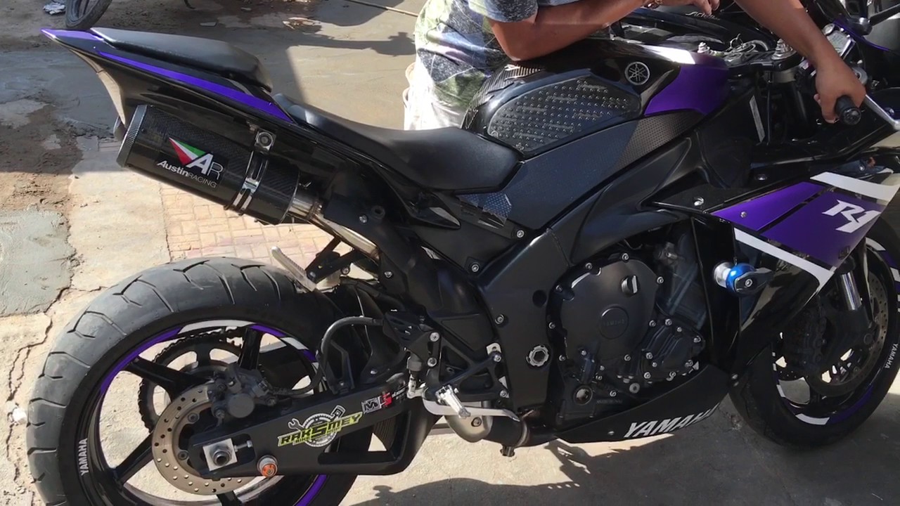 Yamaha R1 with Austin Racing exhaust testing sound - YouTube