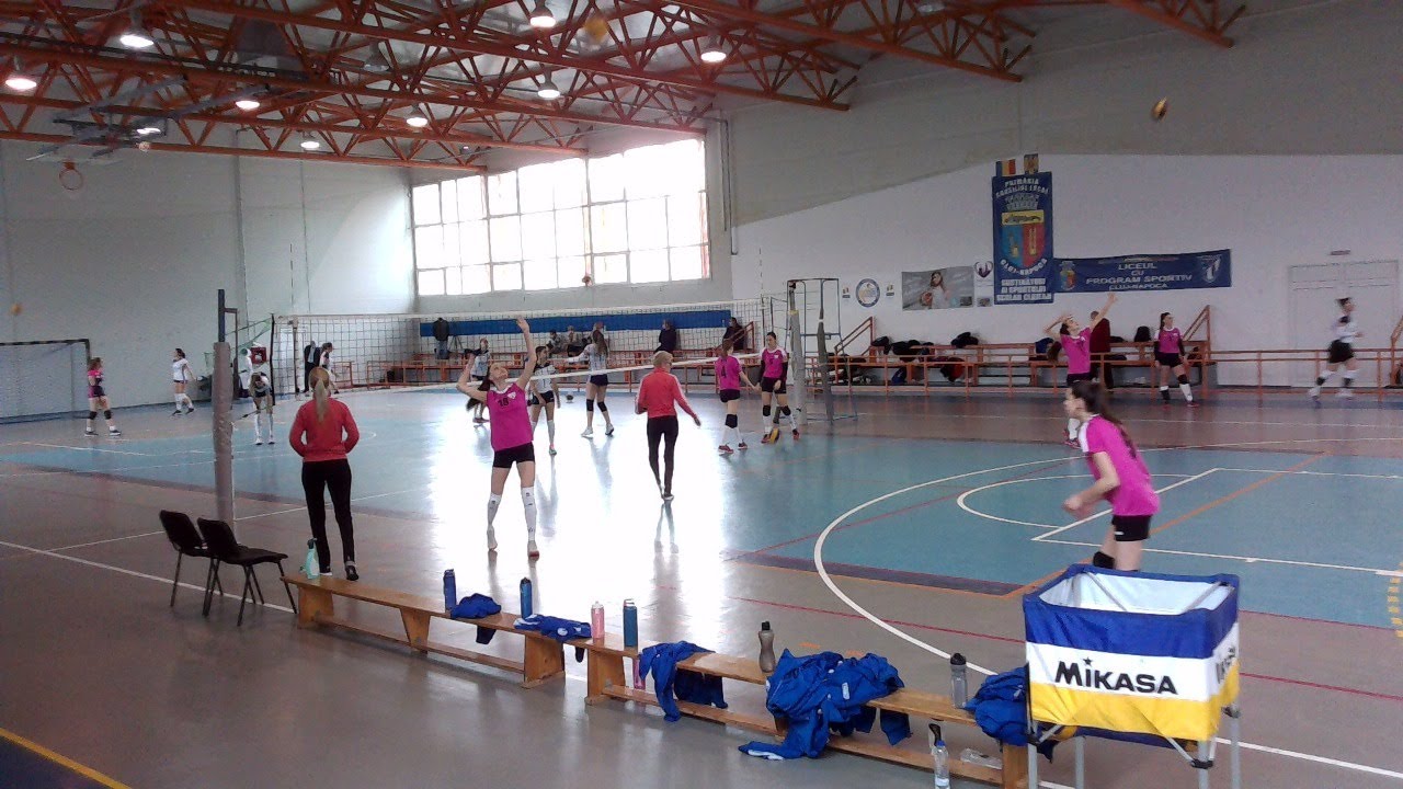 LPS Cluj-Napoca - CSU Medicina CNUE Tg. Mures - YouTube