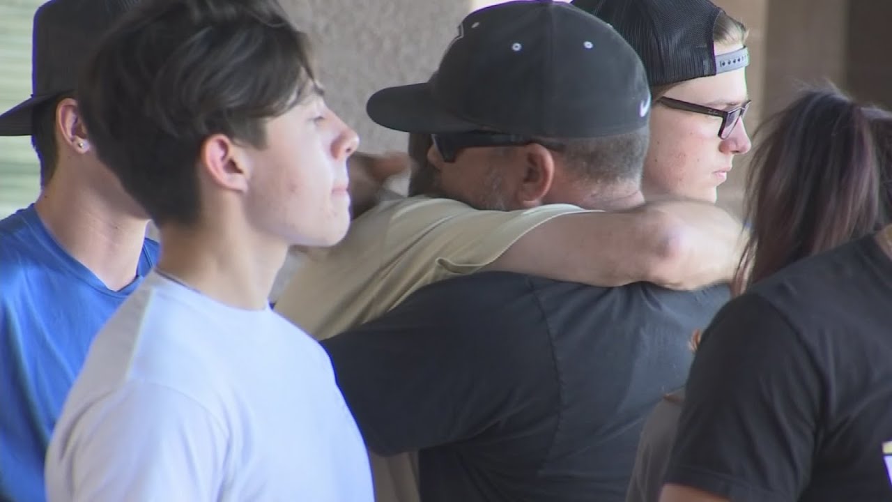 VIDEO: Verrado High School baseball team mourns the loss of teammate ...