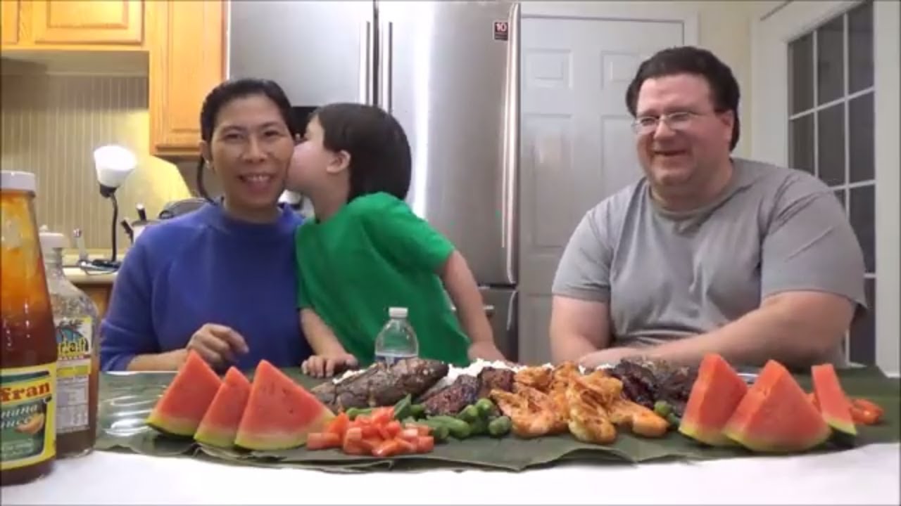Boodle Fight| Eating Filipino Food | Check Out A New Channel | Filipino ...