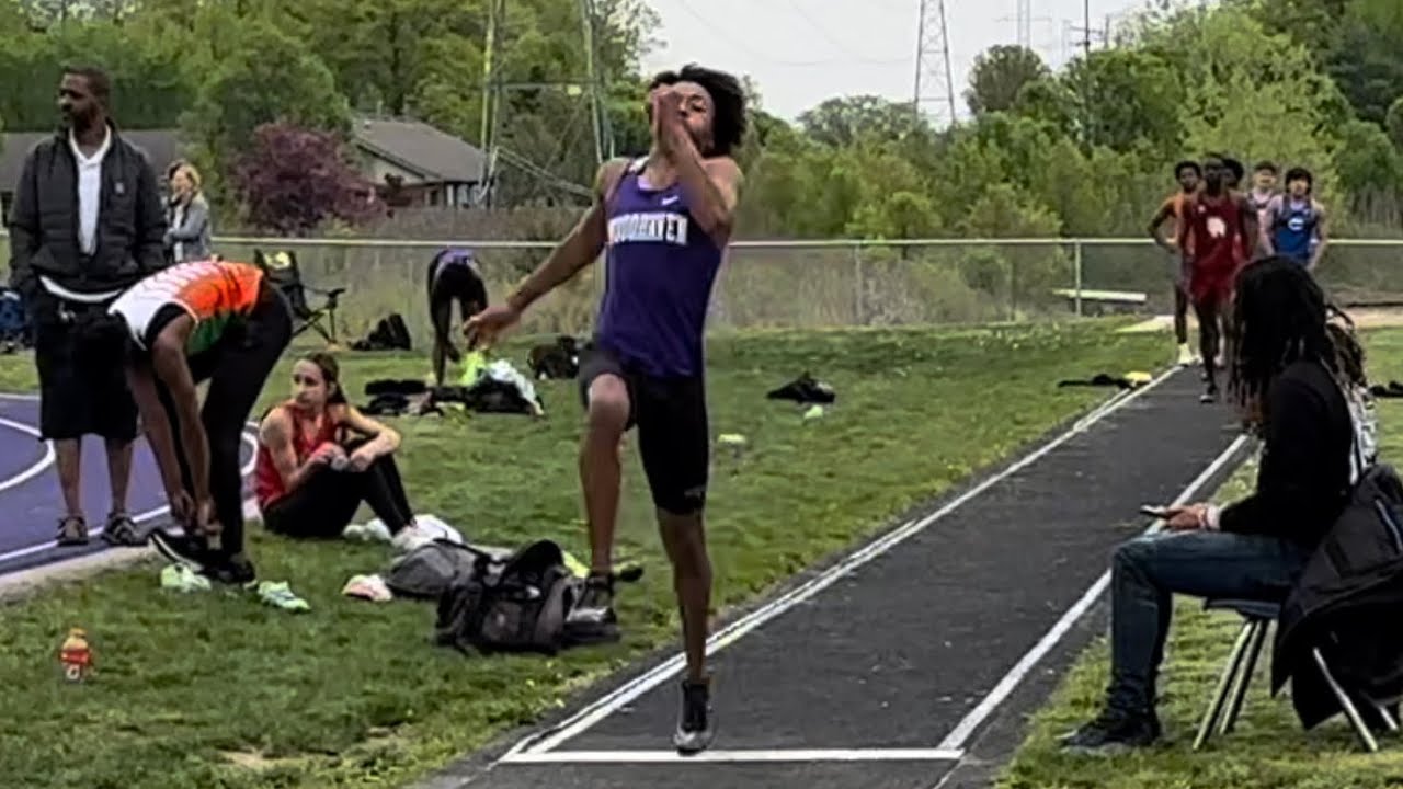 Nickolas Henson longjump (21’1) - YouTube