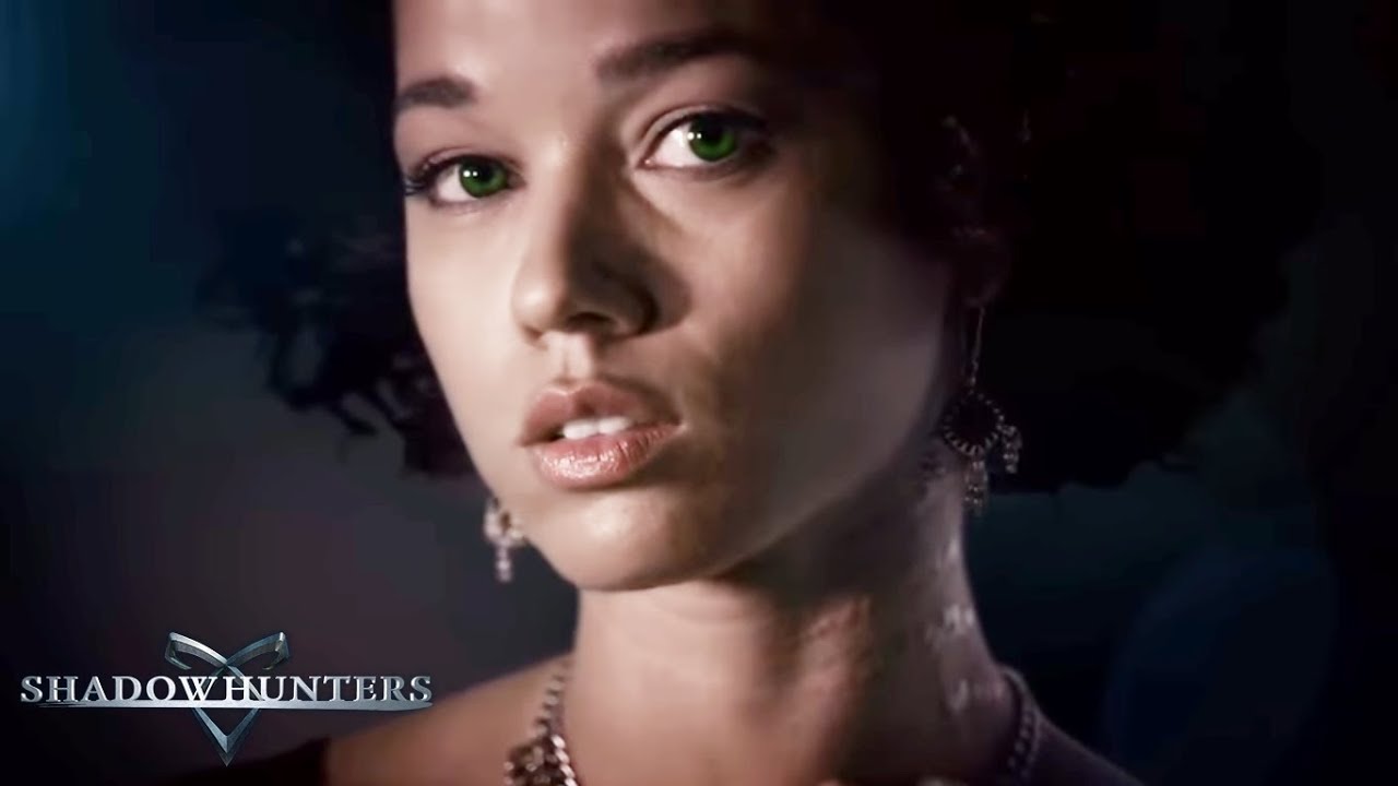 Shadowhunters Season 3 Opening Credits | Maia Roberts | - YouTube