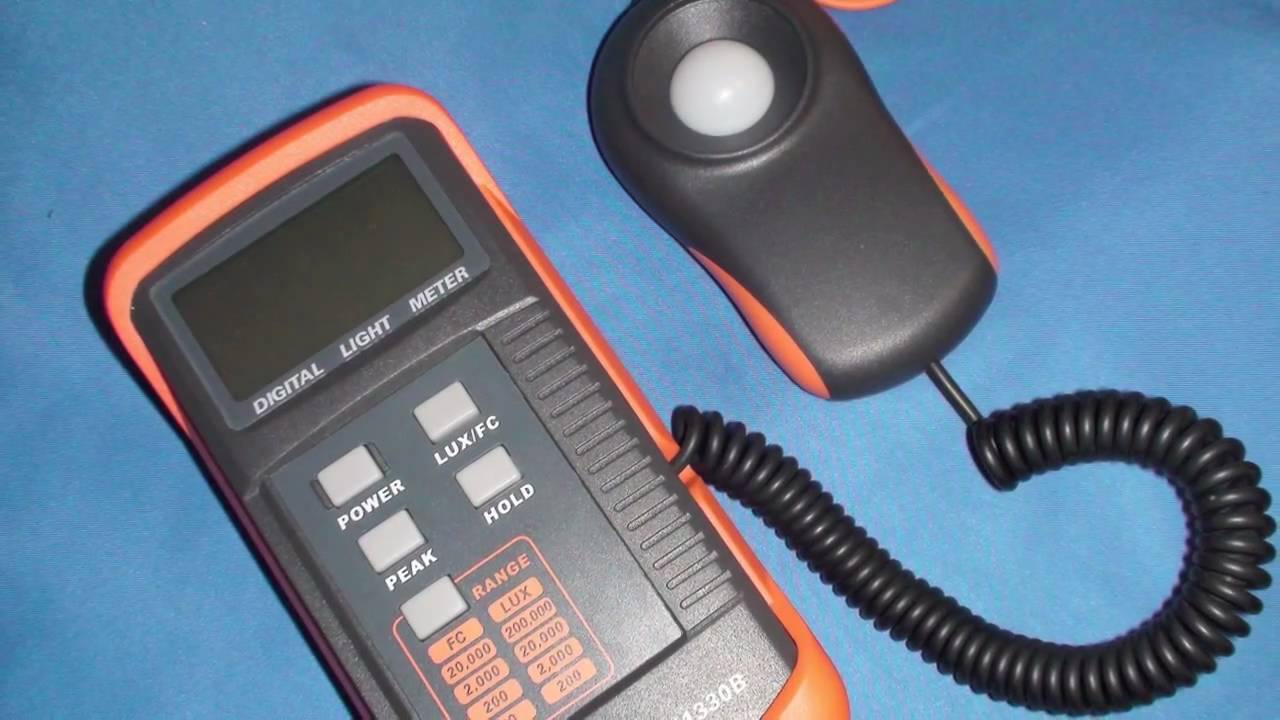 Green Ray LED Lux Reading - YouTube