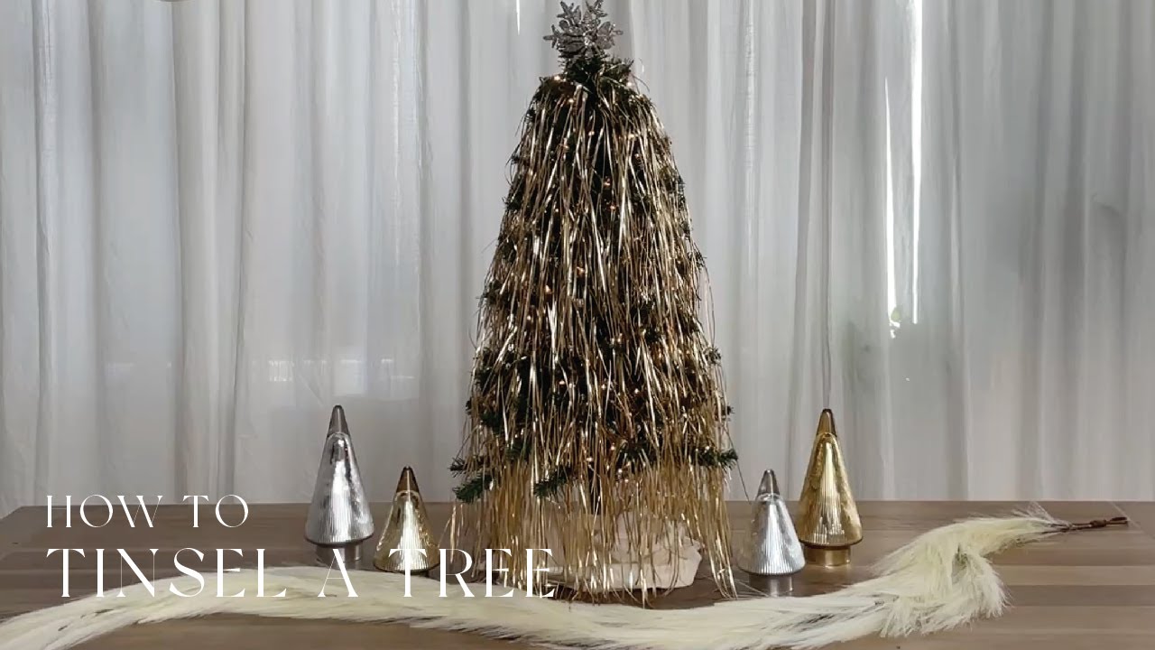 How to Tinsel a Tree - YouTube