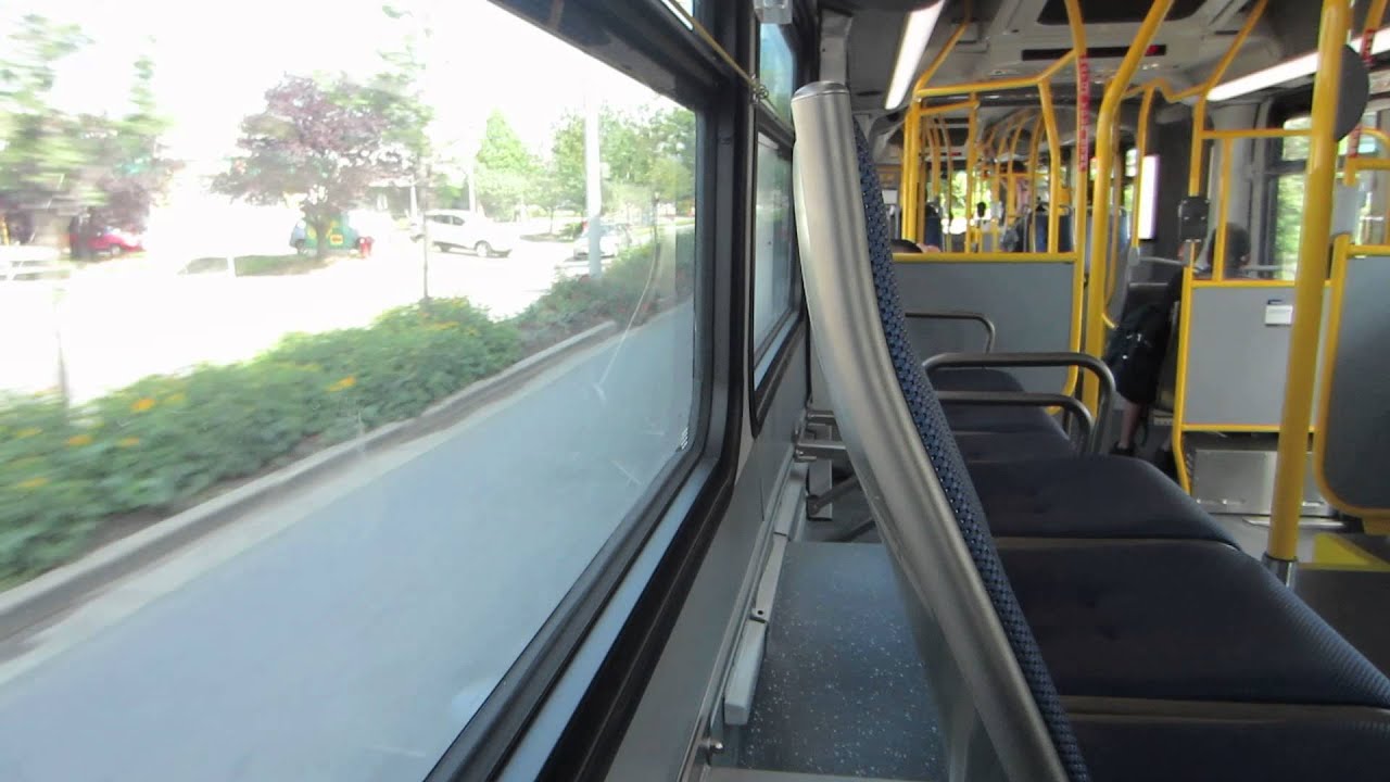 TRANSLINK 2012 XCELSIOR XDE60 R12018 ON 403 BRIDGEPORT STN - YouTube
