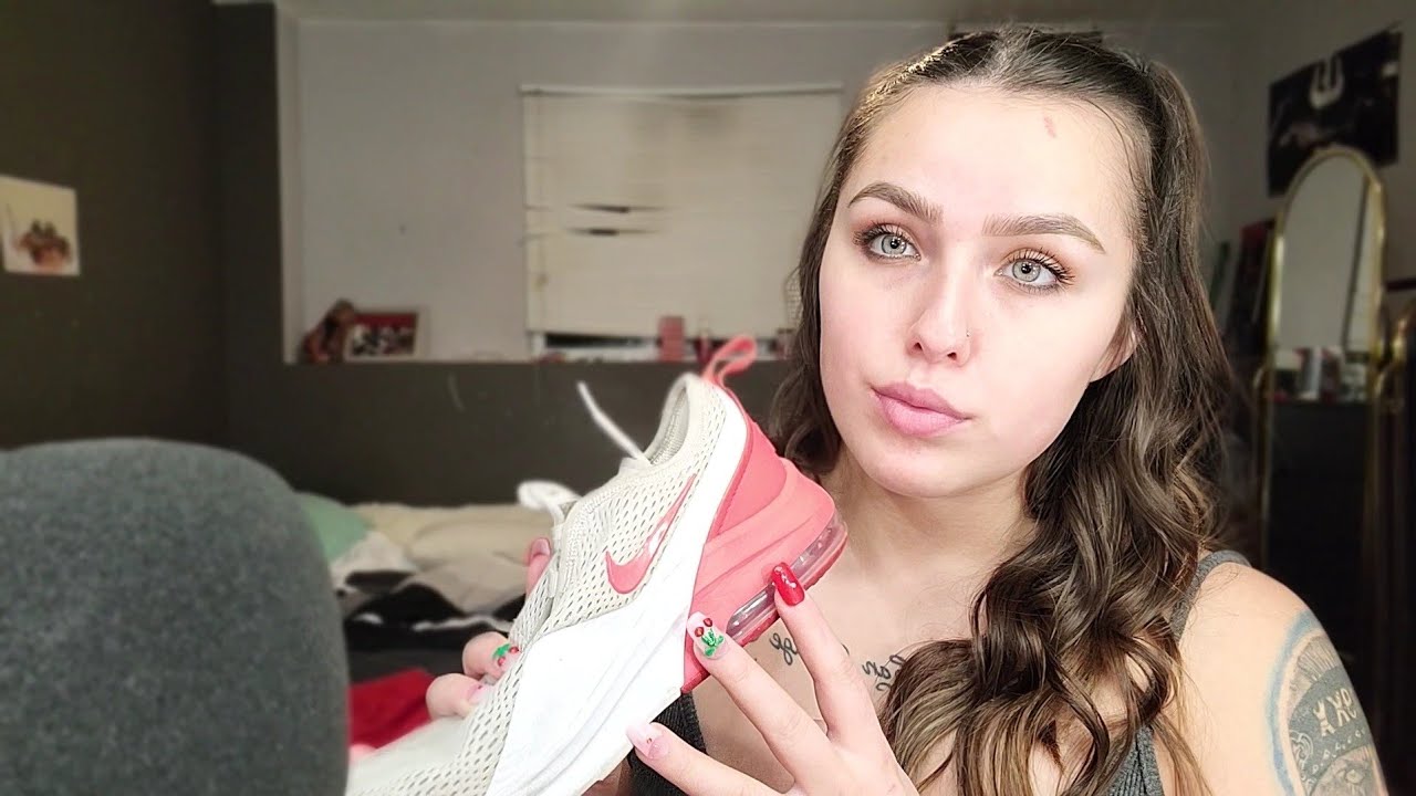 ASMR- Scratching Assortment - YouTube