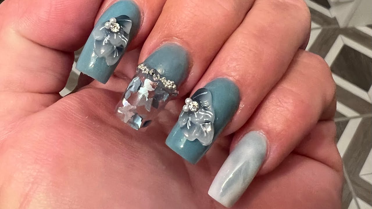 Acrylic Tutorial-short blue square nails @notpolish_nails - YouTube