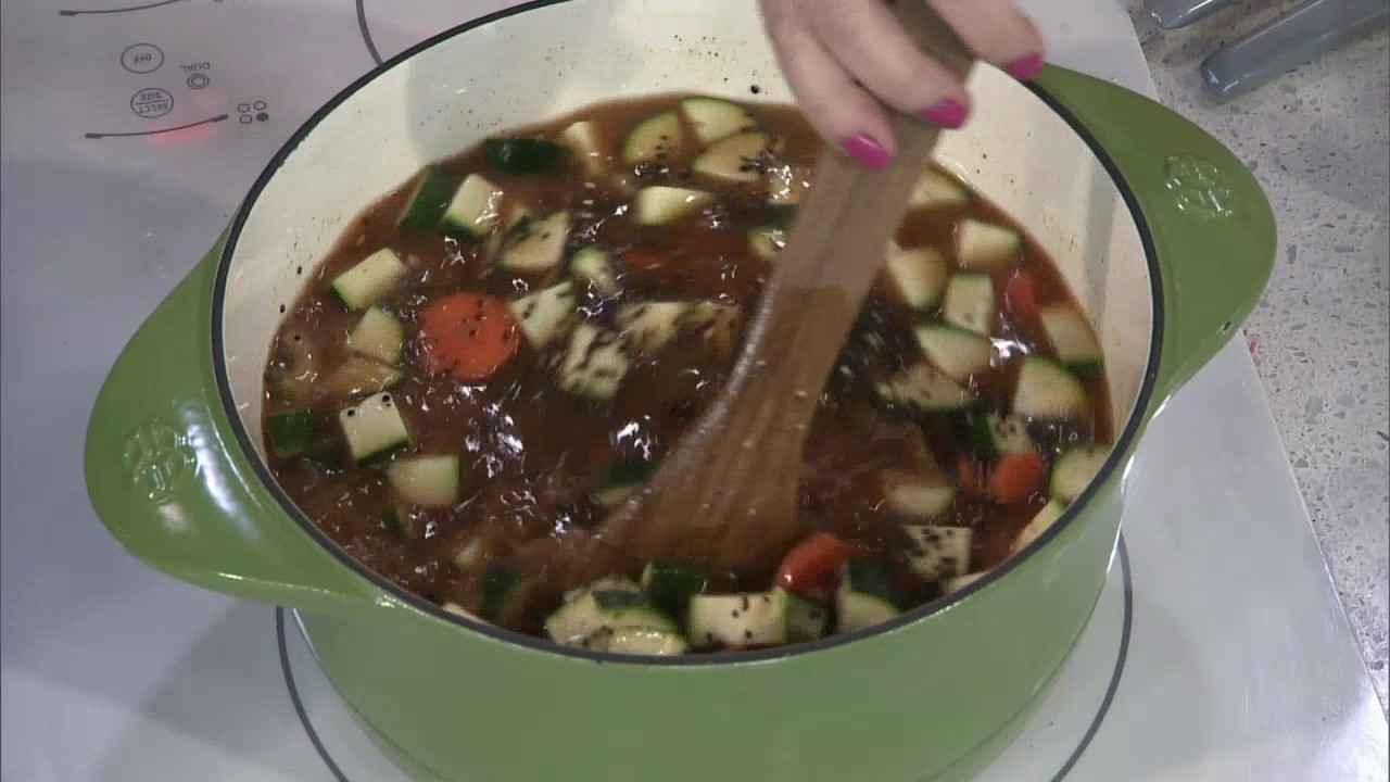 6 potluck etiquette rules for the host and guest - YouTube