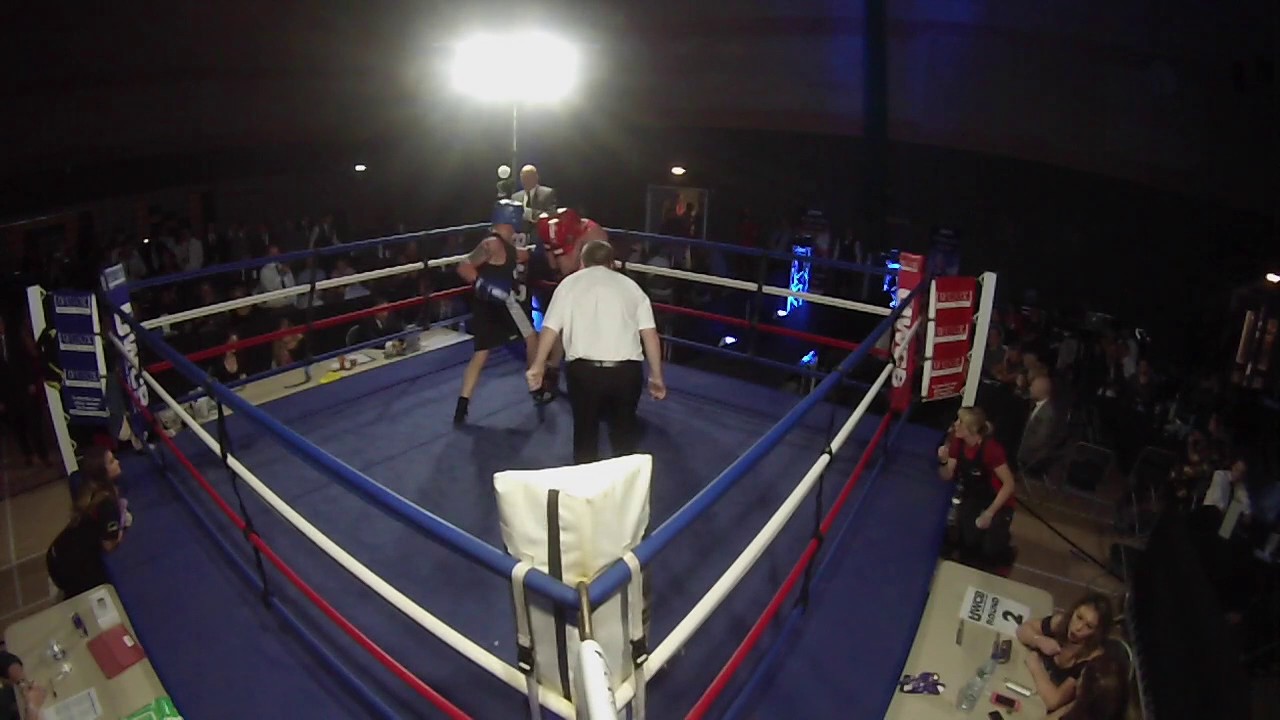 Ultra White Collar Boxing Middlesborough | Karl Storehouse VS David ...
