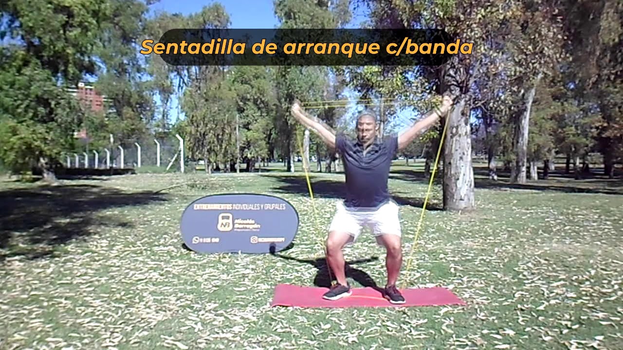 Sentadilla de arranque con banda - YouTube