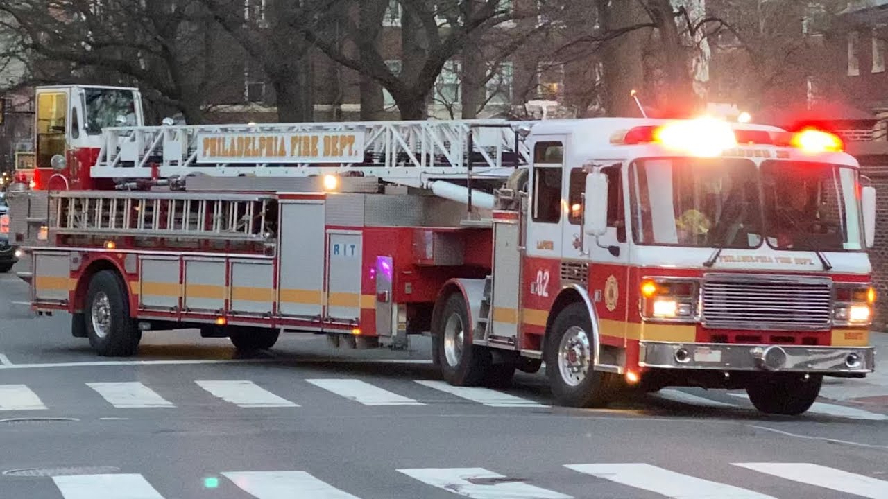⁴ᴷ PHILADELPHIA FIRE DEPARTMENT LADDER 2 RESPONDING - YouTube